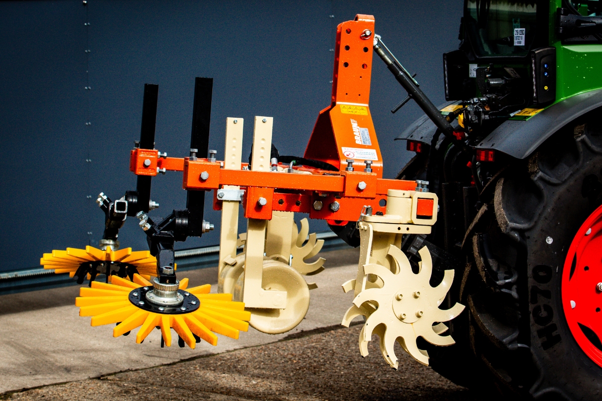 Mechanical weeding solutions from Braun - NP Seymour